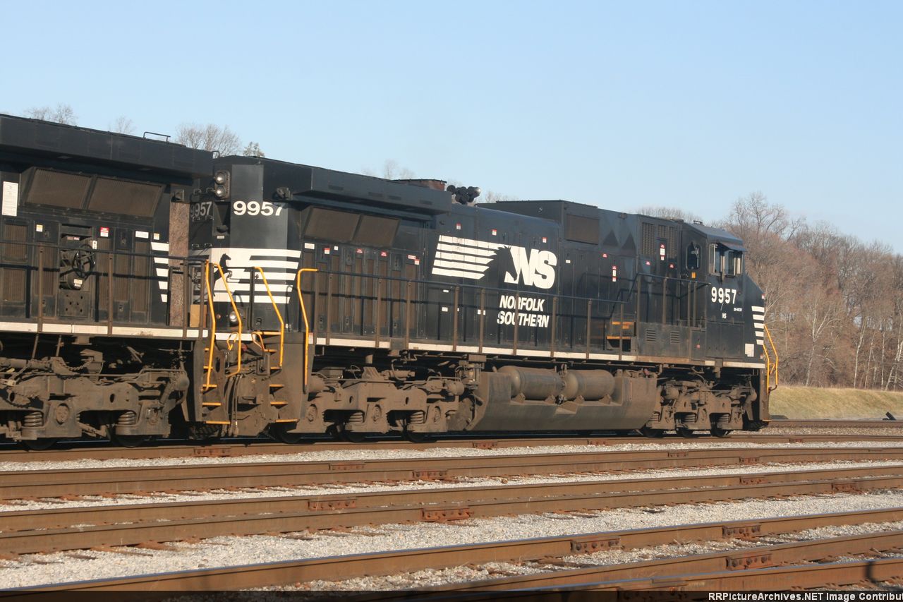 NS 9957